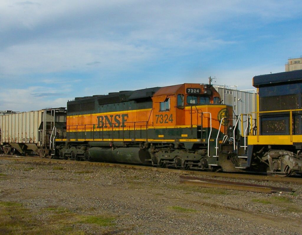 BNSF 7324